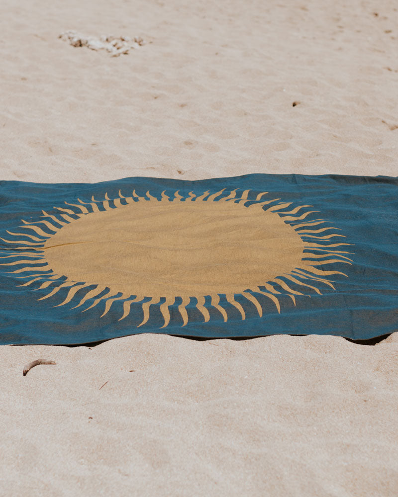 Sol Blanket – United By Blue