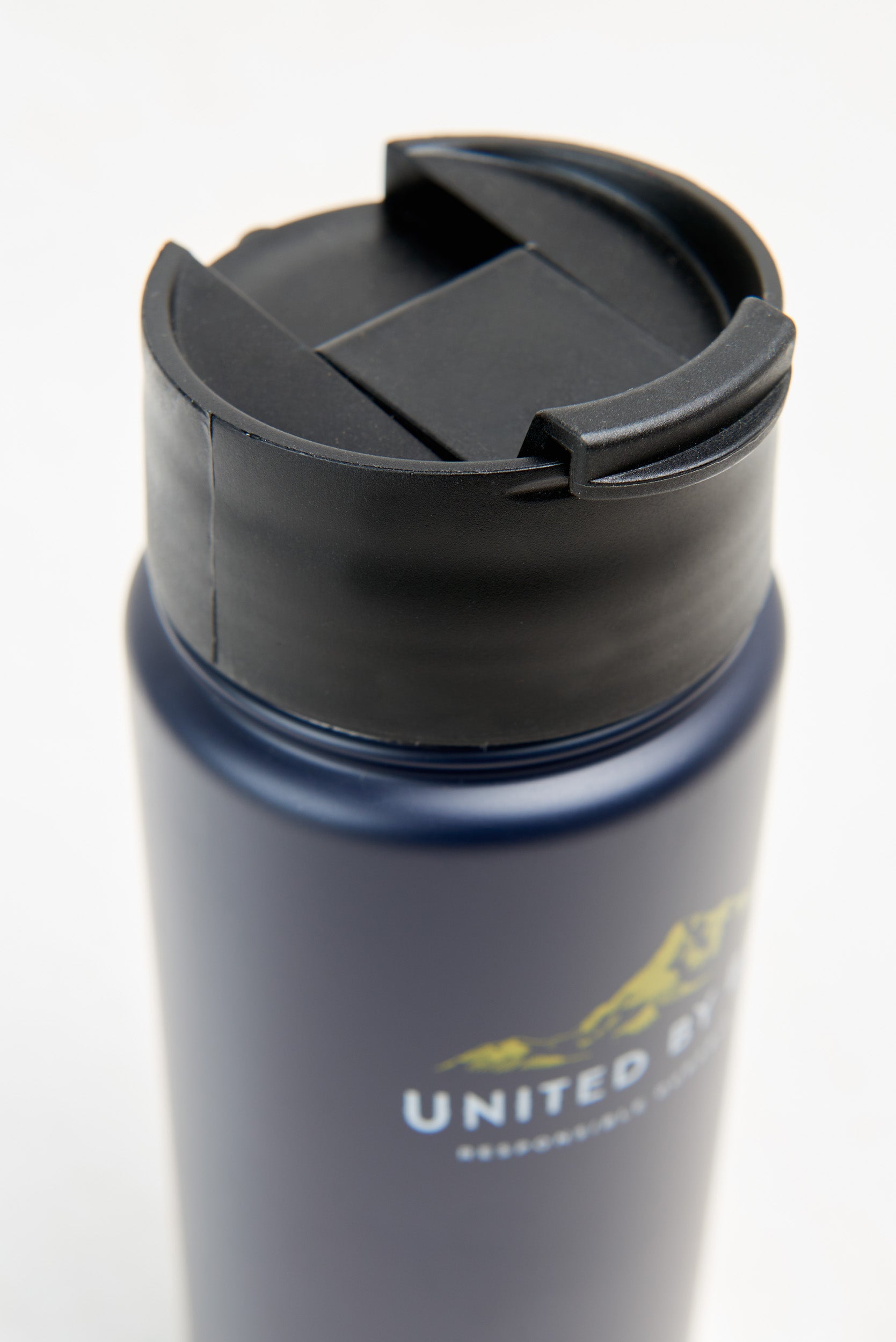 United By Blue 16 oz. Travel Bottle | United By Blue